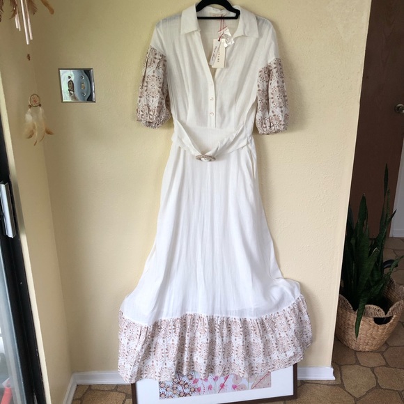 Solitaire | Dresses | Nwt Solitaire Linen Blend Eyelet Puff Sleeves ...